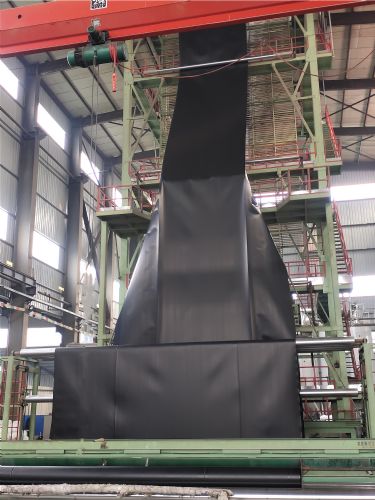 生产销售GB/T17643-2011国标土工膜 鱼塘沼气池防渗膜