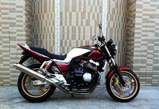 CB400本田CB400 价格:3400元/辆